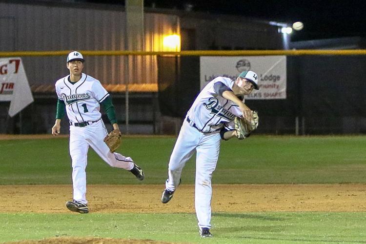 Streaks, Frazier clamp down on Green Dragons | Newsarchives | yoursun.com