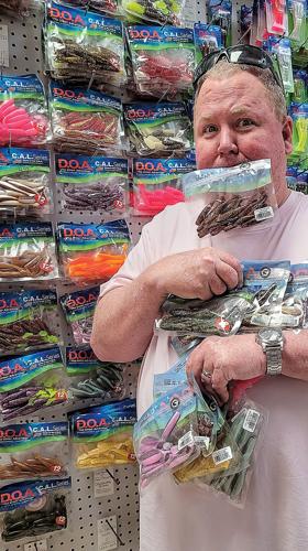 How to choose the best fishing lure | Waterline | yoursun.com