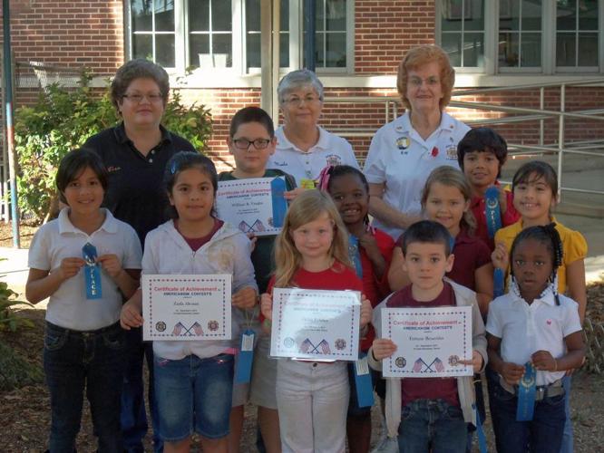 Fort Meade VFW honors vets, awards students | Newsarchives | yoursun.com