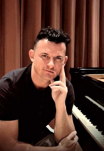 Isaac James presents 'Masterworks of the Piano' | Go! | yoursun.com