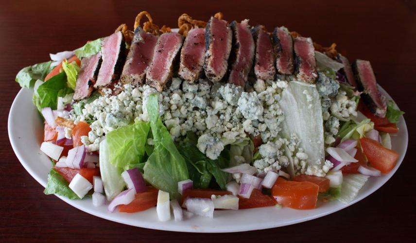 Leverocks makes name of its own | Go! | yoursun.com