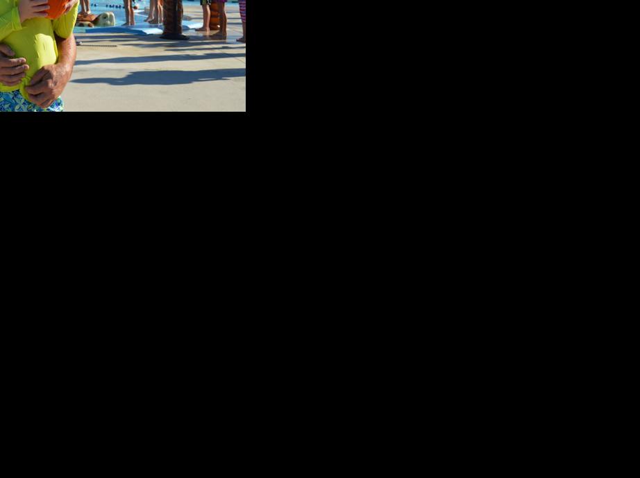 Floating pumpkins for fall | News | yoursun.com