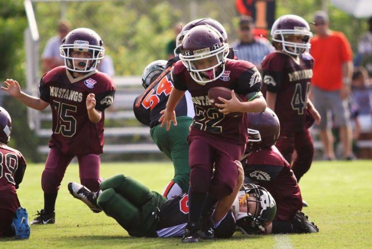 Tiny Mite Ponies take on Cape Coral | News Archives | yoursun.com