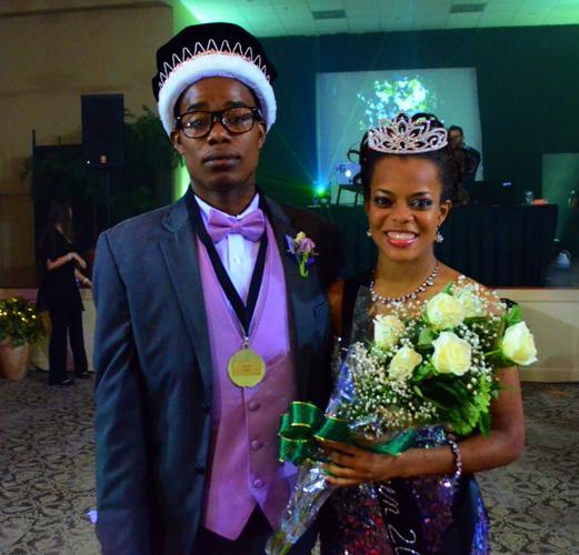Making memories at Highlander Prom 2014 | Newsarchives | yoursun.com