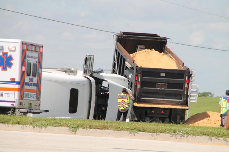 Semi tips over, wreck under investigation | News | yoursun.com