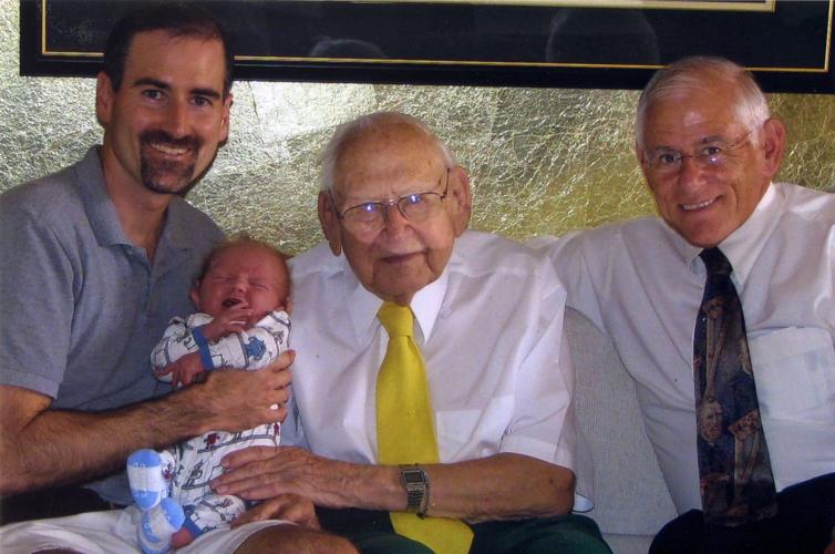 Vedder is a Hall of Famer | News Archives | yoursun.com