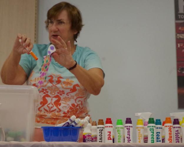 Hands-on science at the library | News Archives | yoursun.com