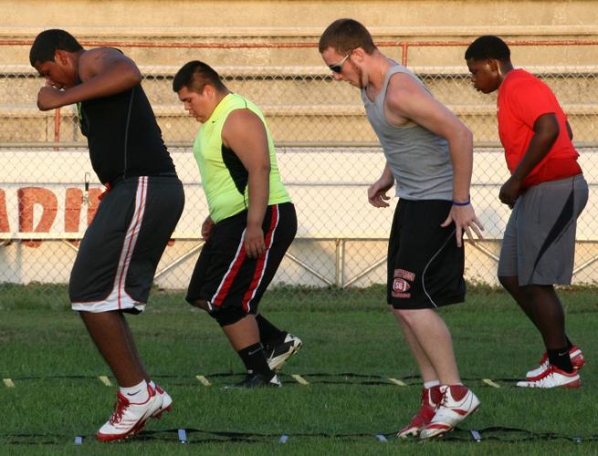 Monday Night Football, Frostproof style | Newsarchives | yoursun.com