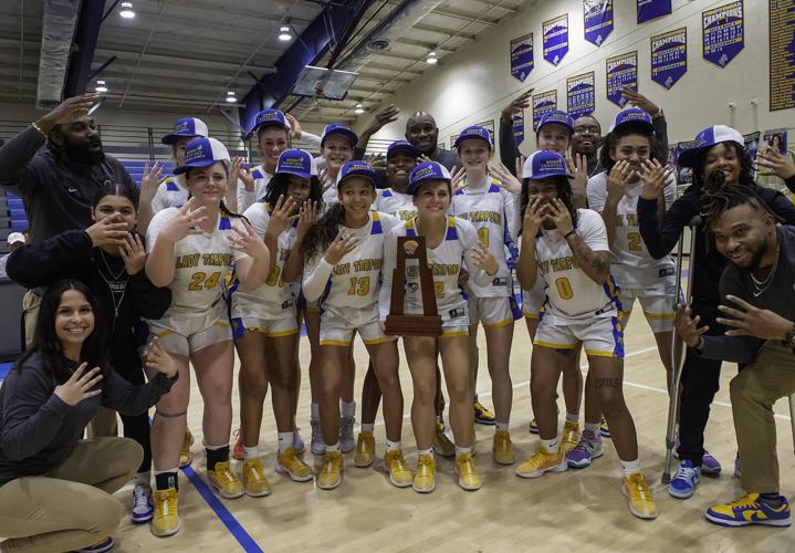 GIRLS BASKETBALL: Charlotte cruises to fourth straight district title ...