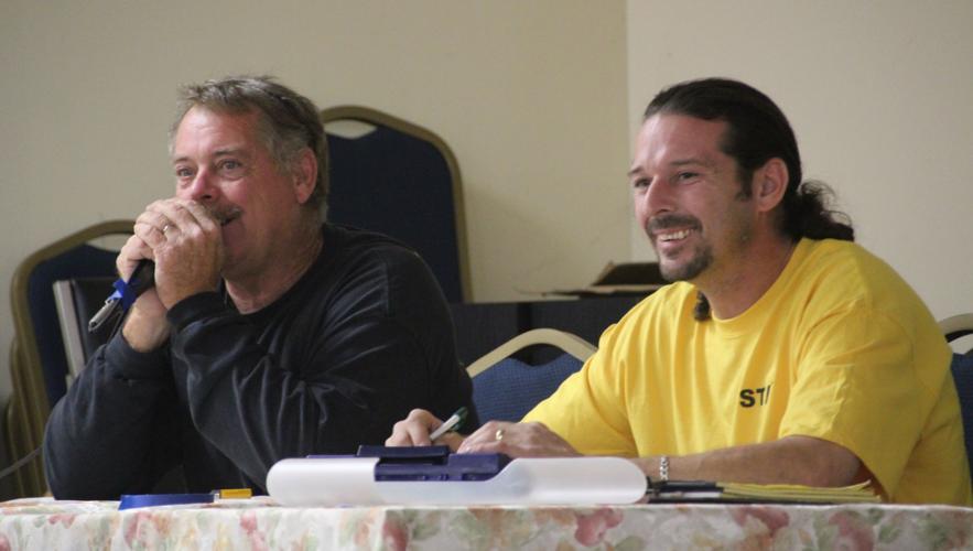 Auction benefits Habitat for Humanity | News Archives | yoursun.com