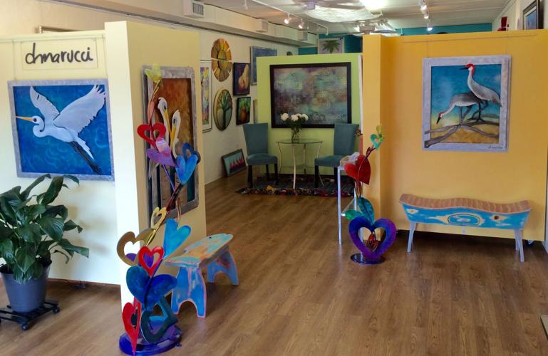 Fine and fun paintings and sculptures by Debbie Marucci | Go! | yoursun.com