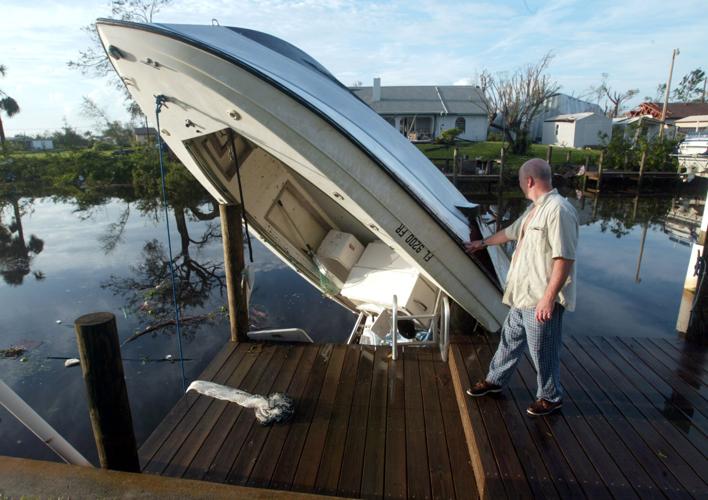 Make sure to secure your boat before the storm | Before | yoursun.com Make sure to secure your boat before the storm | Before | yoursun.com