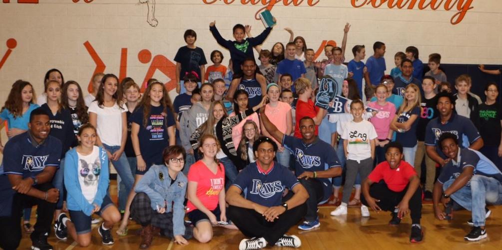 Ainger students welcome Rays | News Archives | yoursun.com