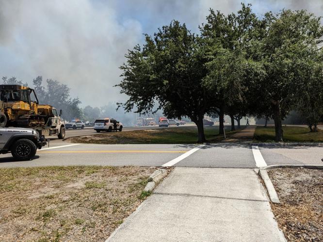 UPDATED: Wildfire burning in South Sarasota County; portion of ...