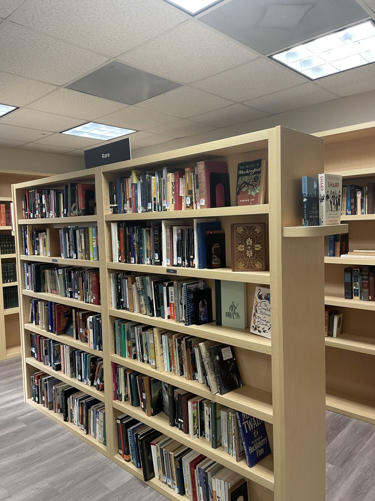 Goodwill opens new bookstore in Venice | News | yoursun.com