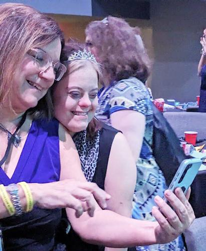 Guests treated to a Tim Tebow sponsored prom | News | yoursun.com