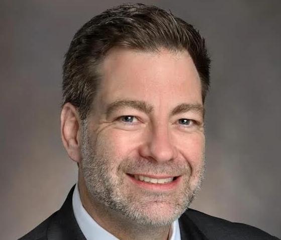 Sarasota County administrator, attorney praised | News | yoursun.com