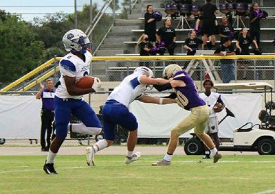 DESOTO COUNTY ROUNDUP: Tompkins fuels fast start for Bulldogs football ...