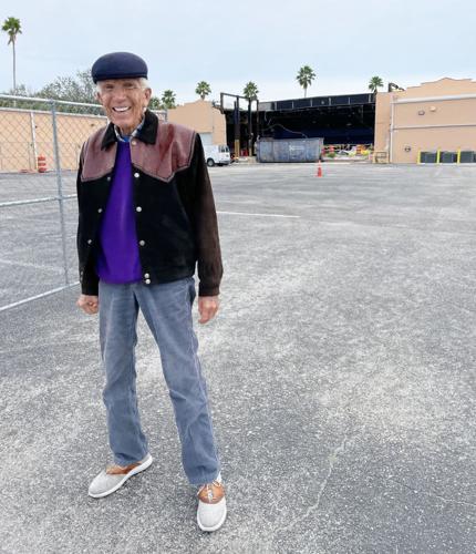 Watters leaves a legacy as he (sort of) retires | News | yoursun.com