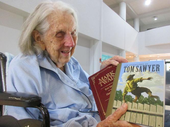 DeSoto’s legendary teacher inspires donation | News | yoursun.com