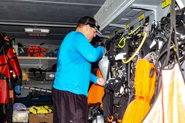 Southwest Florida dive teams face off in competition | Multimedia ...