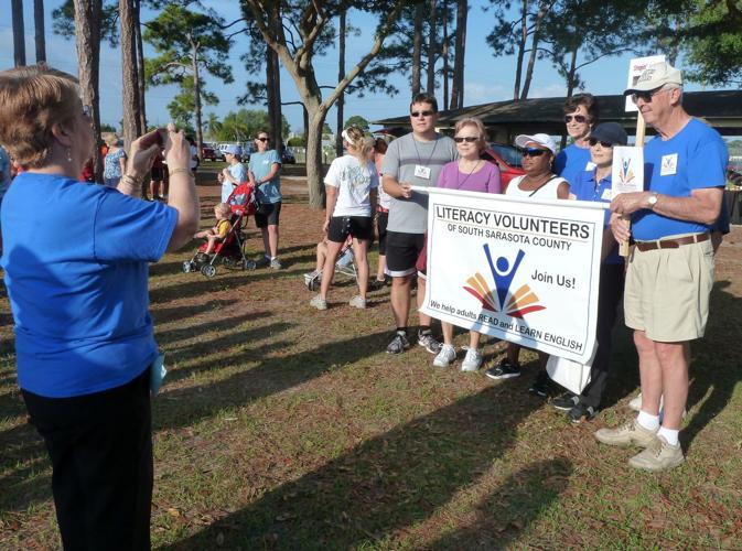 United Way Walk-a-Thon draws hundreds | News Archives | yoursun.com