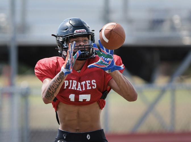 SPRING FOOTBALL: Pirates go big so they won't go home in '24 | Sun ...