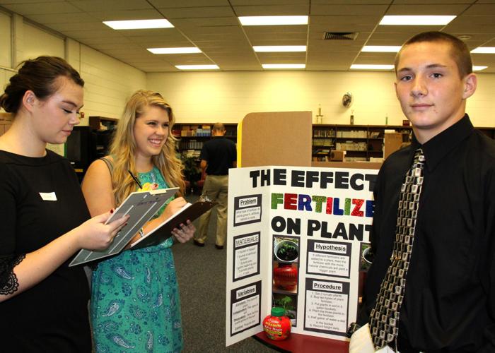 Students showcase science skills | News Archives | yoursun.com