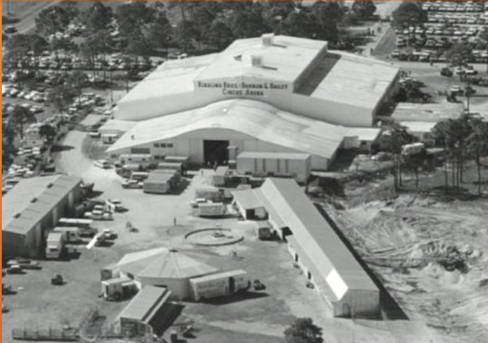 Circus tent gets Venice board approval, with strings | News | yoursun.com
