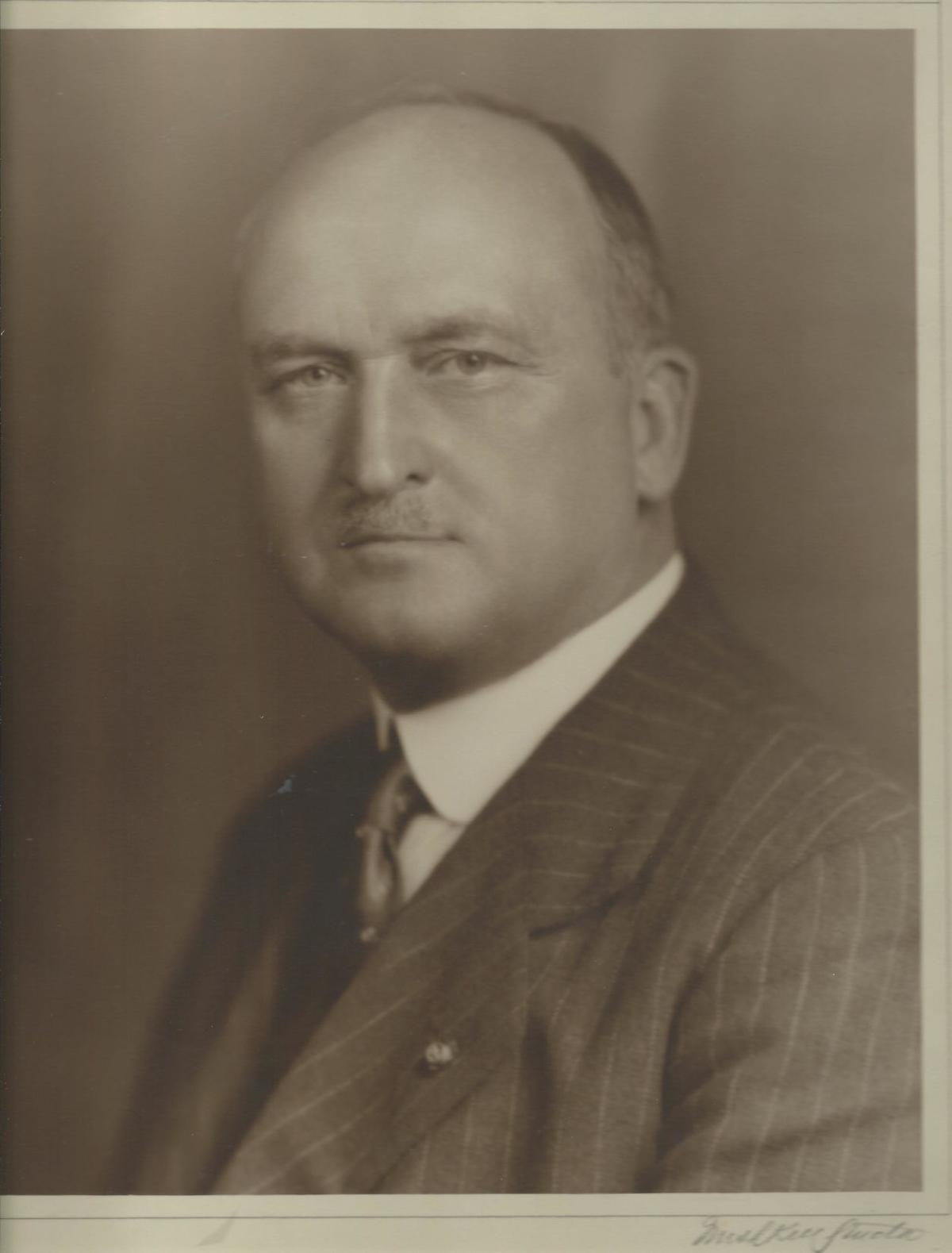 Putting the pieces together: Dr. Fred Albee | | yoursun.com