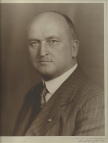 Putting the pieces together: Dr. Fred Albee | | yoursun.com