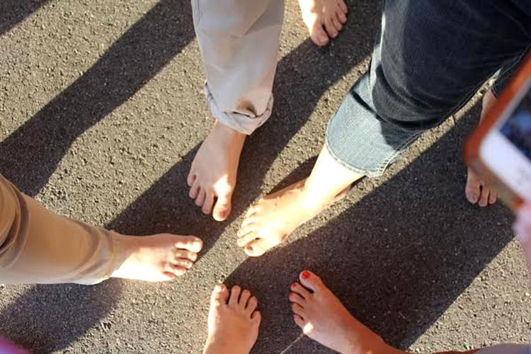 Students host TOMS One Day Without Shoes | Newsarchives | yoursun.com