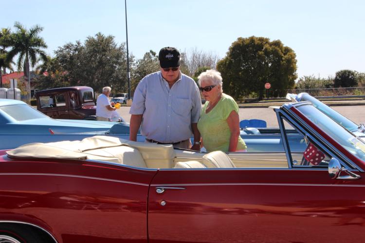 Car show benefits mural | News Archives | yoursun.com