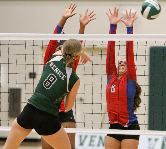 “Senior Seven” lead Venice to state finals | News Archives | yoursun.com