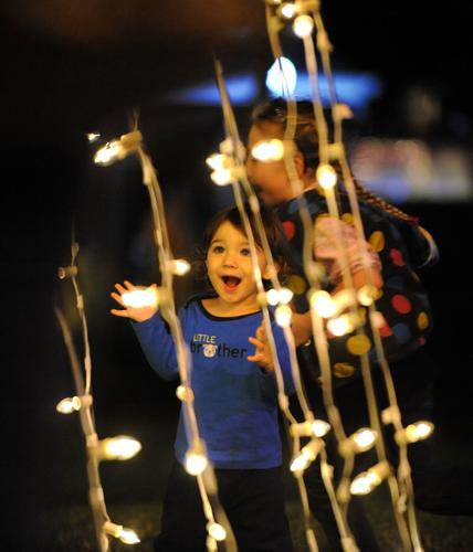 Magic on Main | Newsarchives | yoursun.com