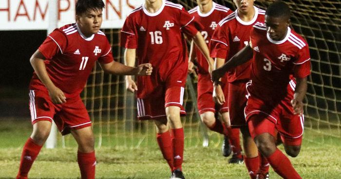 Red Devils tie with Titans | Sebring | yoursun.com