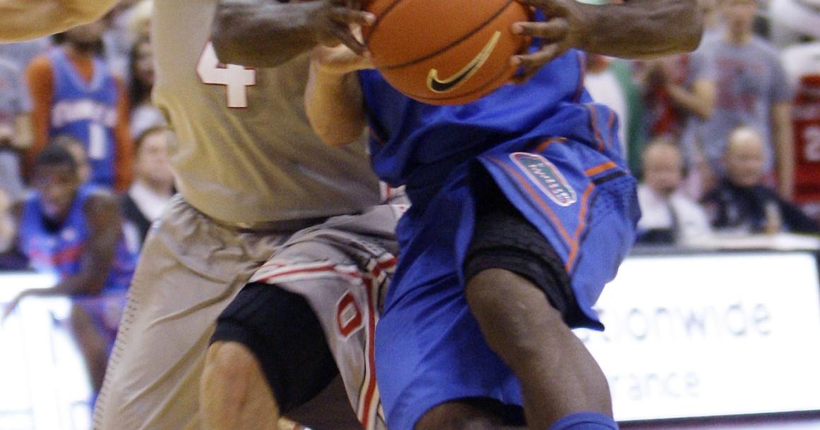 Gators hang tough, but fall to Buckeyes | News Archives | yoursun.com