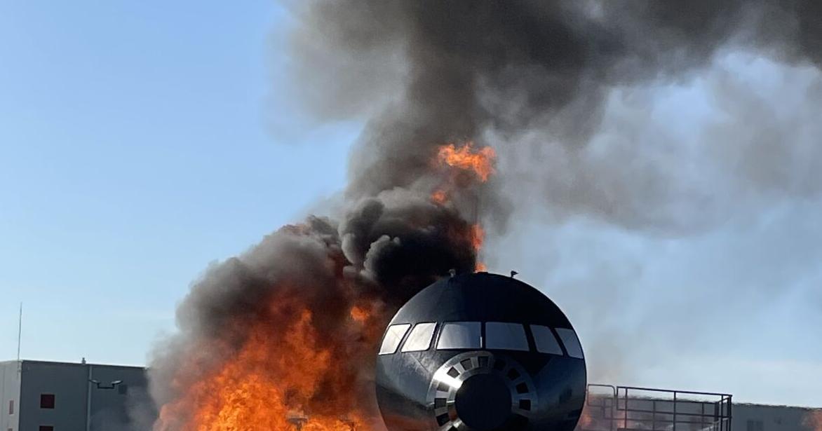 Prop plane goes up in flames to train fire and EMS teams | | yoursun.com