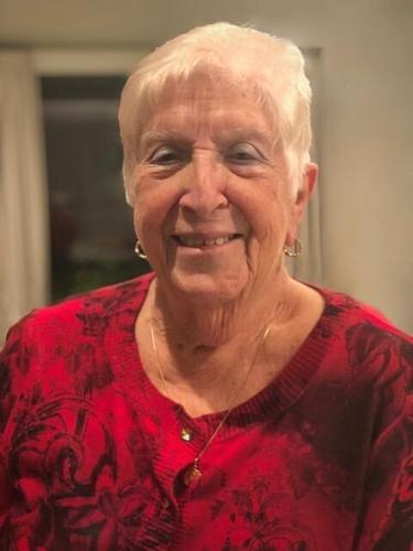 Elina Sapaugh | Obituaries | yoursun.com
