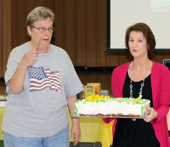 5 teachers retire at Lake Placid Middle | Newsarchives | yoursun.com