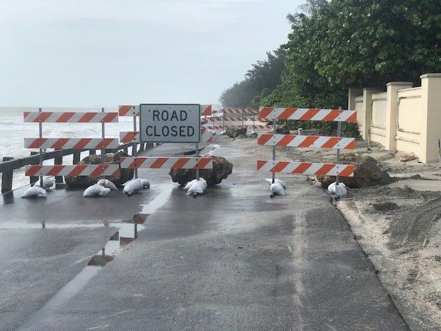 Storm's high surf spares Manasota Key | The Daily Sun | yoursun.com