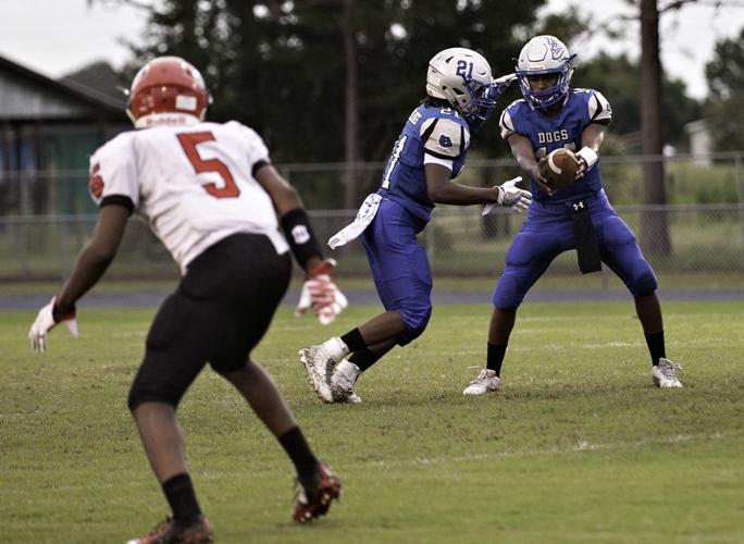 Bulldogs blasted by Red Devils 41-3 | News Archives | yoursun.com