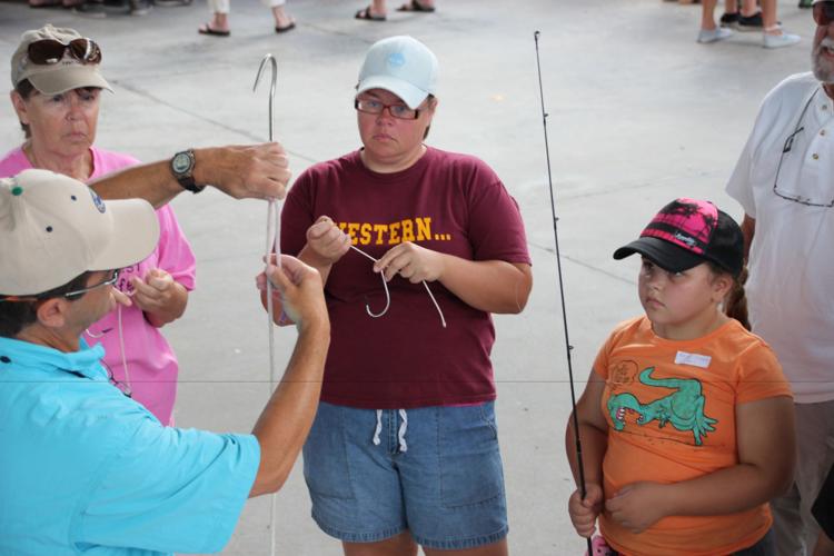 Fishing clinic teaches children the how-tos | News Archives | yoursun.com