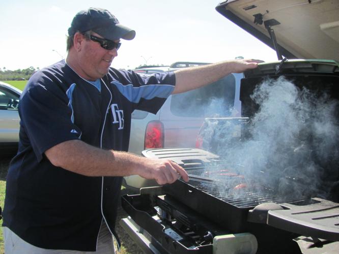 Rays faithful flock to cheer on their team | News Archives | yoursun.com