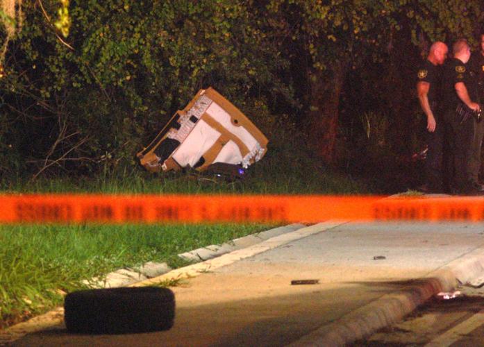 One dead in single-car crash Wednesday night | Newsarchives | yoursun.com