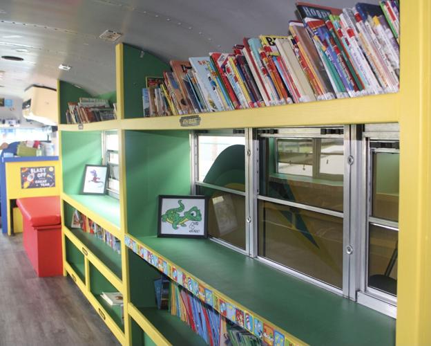 Lizzy the Literacy Bus offers free books to Charlotte County kids ...