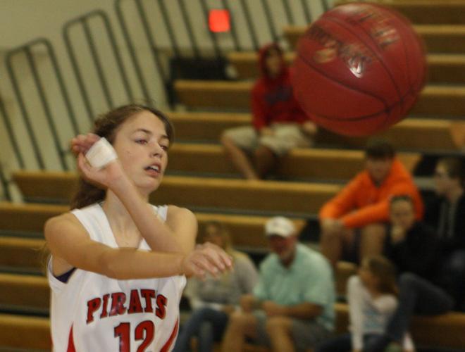 Girls JV hoops continues to improve | News Archives | yoursun.com