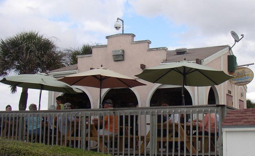 Jetty restrooms raise lease issue | News Archives | yoursun.com