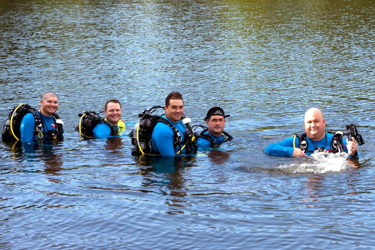 Southwest Florida dive teams face off in competition | Multimedia ...