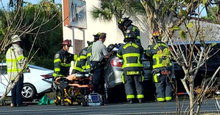 Car crashes into tree near Pan American on U.S. 41; driver extracted ...
